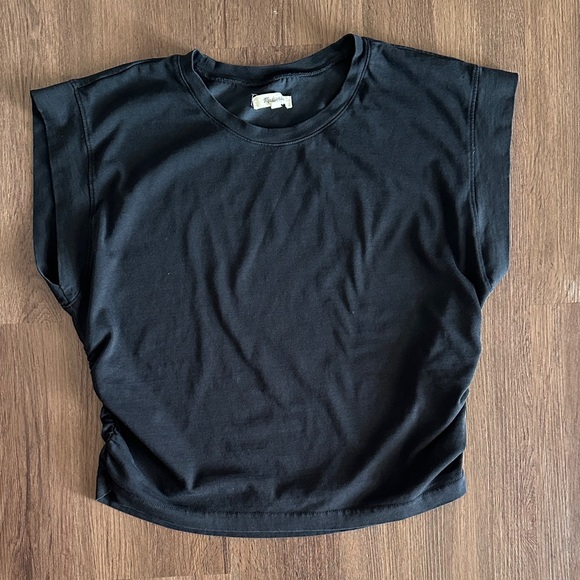 Madewell | Tops | Madewell Black Cropped Muscle Tee | Poshmark
